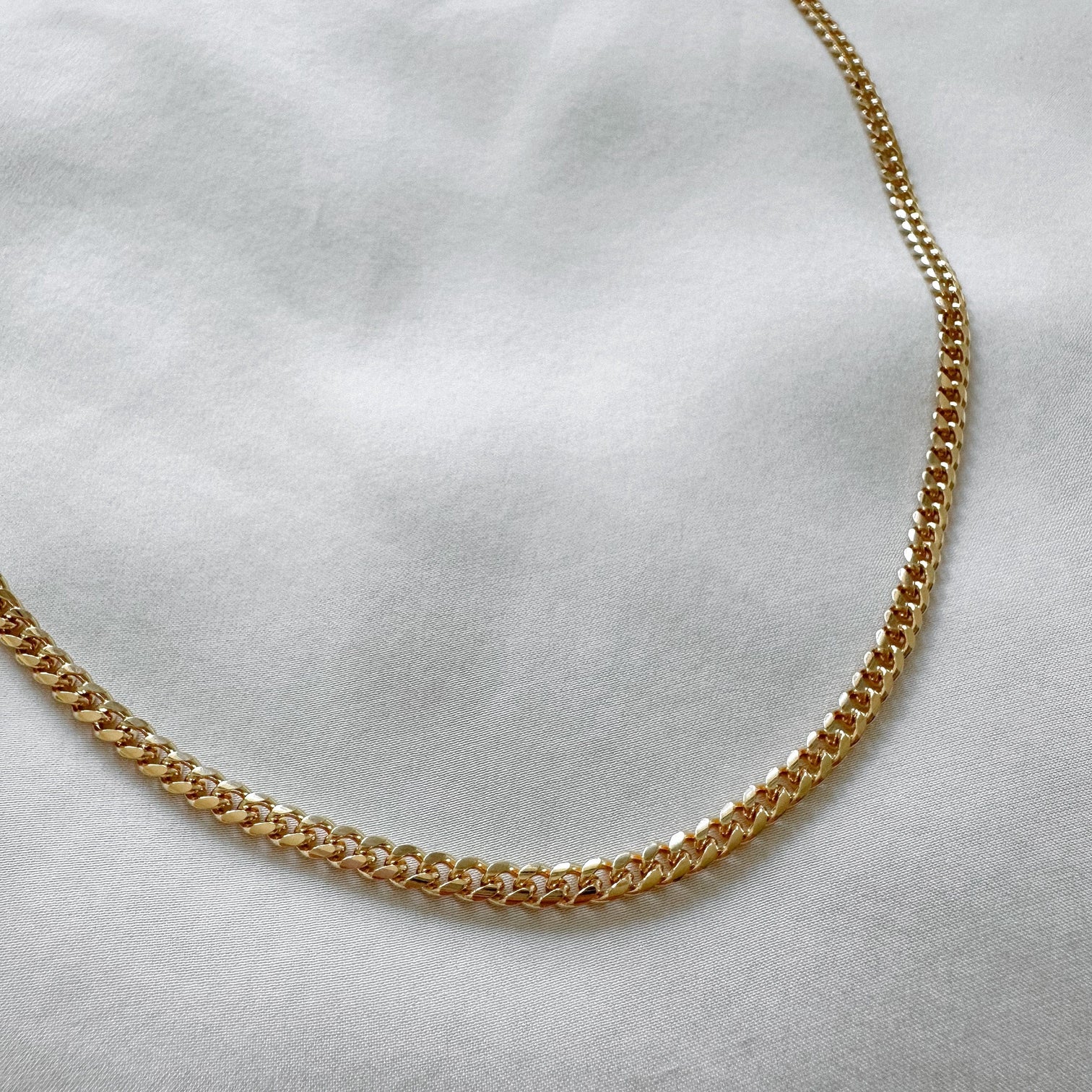 Nelly Chain Necklace - 17.75" – LE sensor