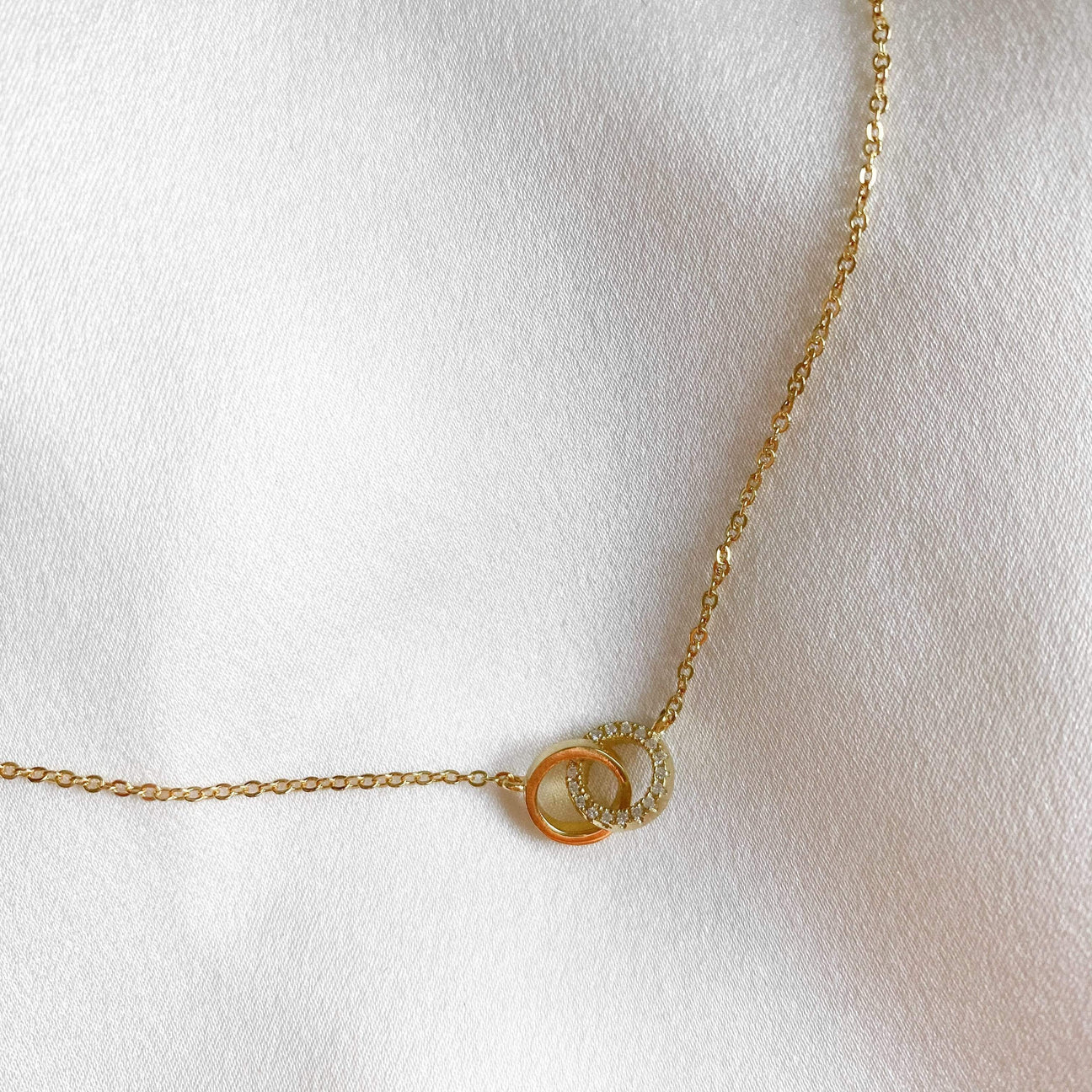 Giselle Necklace – LE sensor